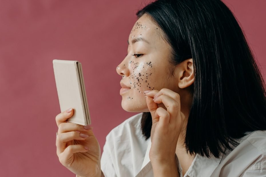 Mengenal Perawatan Peeling Wajah untuk Kulit yang Lebih Sehat - Klinik ...