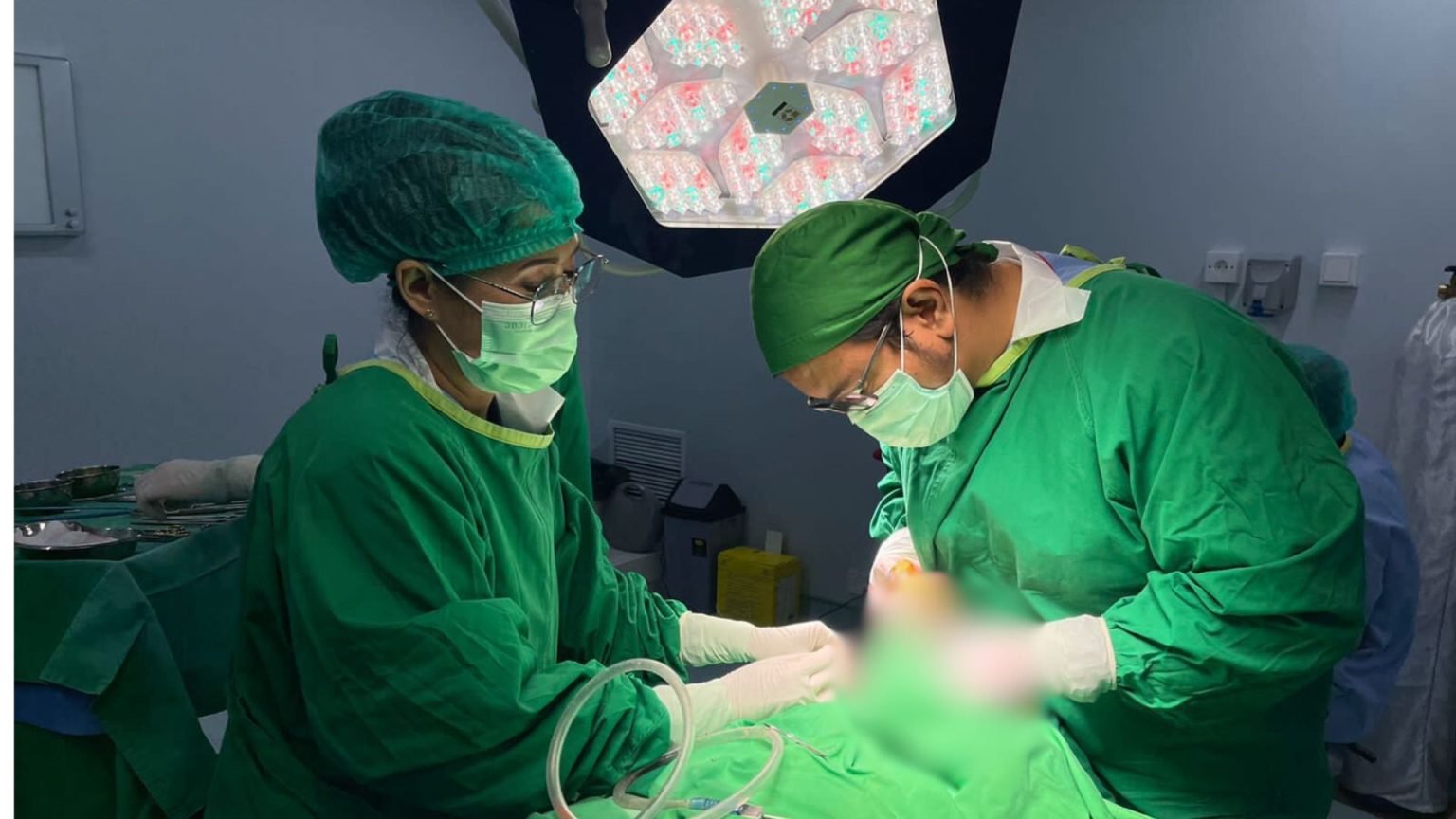 Dokter Spesialis Bedah Plastik – dr Qori Haly, Sp.BP (1) - Klinik Utama ...